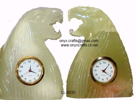 Low cost Onyx Marble handcarved Stone Clock Manufacturer